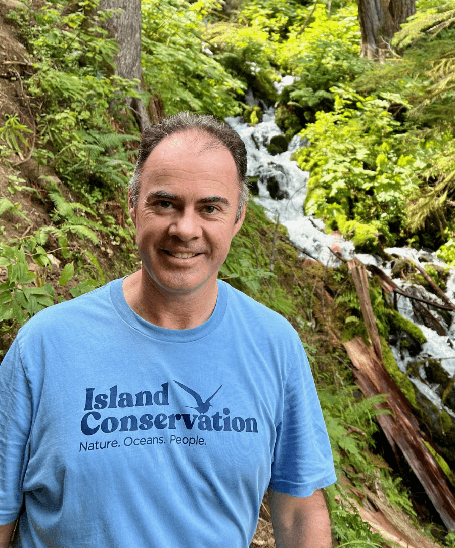 Cameron Diver - Island Conservation