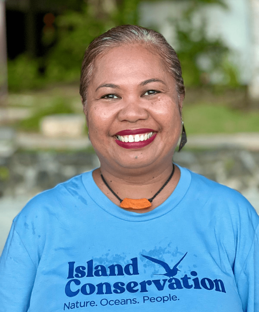 Loyola Darius - Island Conservation